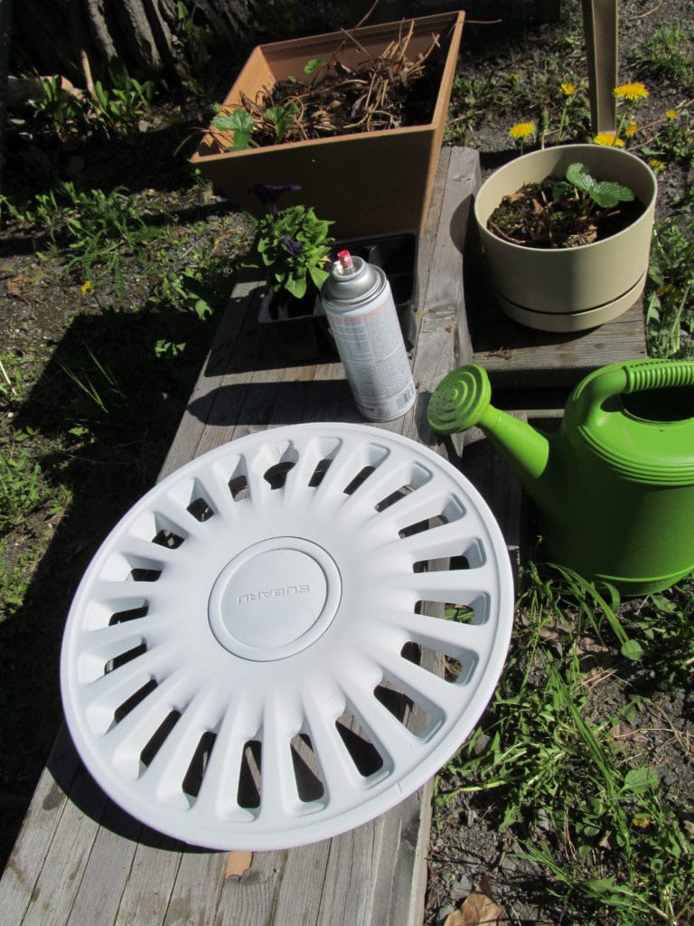 Happy Hub Cap Flowers and How To Make Them | Make it a Garden